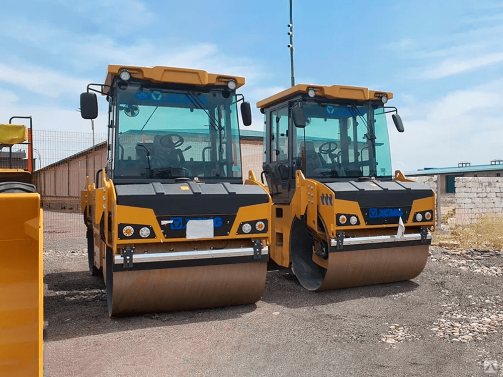 Дорожный каток XCMG XD83, цена в Кемерово от компании ЦТО
