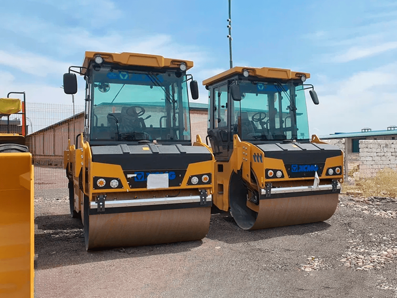 Дорожный каток XCMG XD83, цена в Кемерово от компании ЦТО